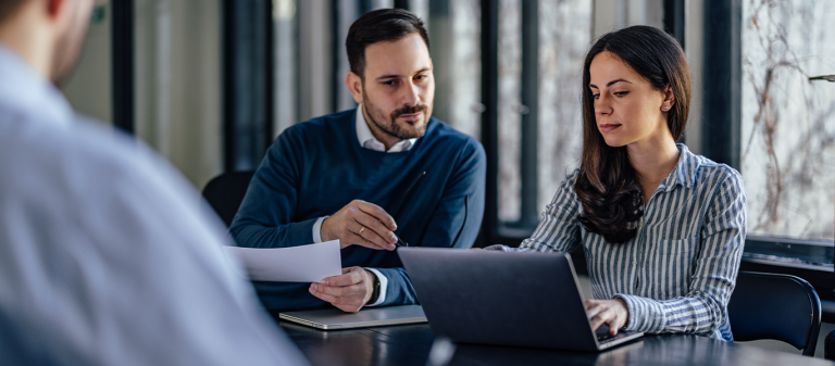 6 Ways to Engage and Re-engage Customers 6 Ways to Engage and Re-engage Customers